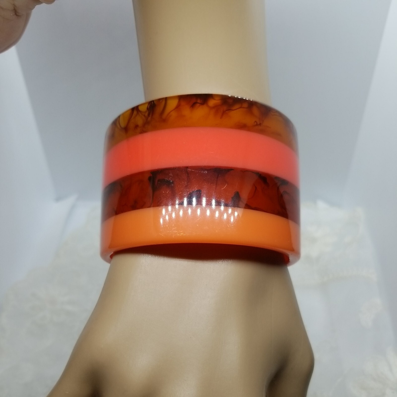 LARGE WIDE COLORFUL ACRYLIC BANGLE BRACELET - Gem