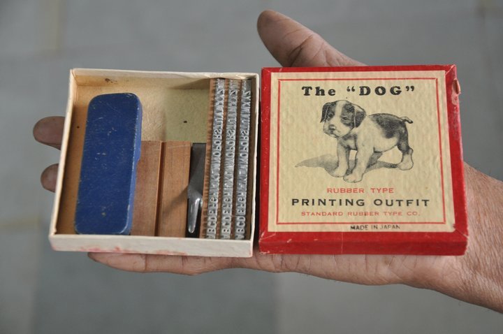 Vintage 'The Dog' Rubber Type Printing Outfit With Original Paper Box ...