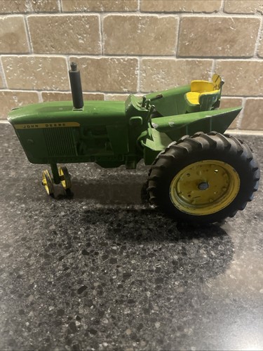 1/16 Ertl Farm Toy John Deere 3010 4010 Tractor with 3 point (C ...