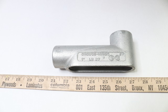 () Eaton LB37 Form 7 Condulet 1" Outlet Box Elbow for sale online | eBay