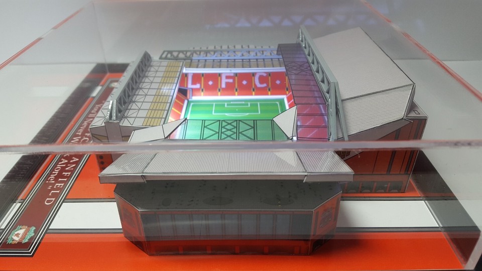 LIVERPOOL ANFIELD STADIUM MODEL STADIUM WITH WORKING LIGHTS & PERSPEX ...