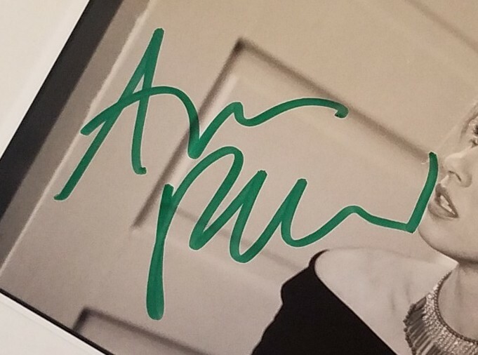 AMANDA PEET ACTRESS SIGNED AUTOGRAPHED 6.5" X 4.25" PHOTO | eBay