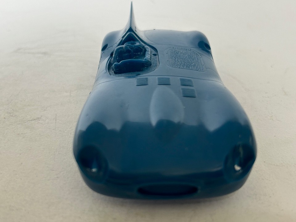 Strombecker Jaguar D-Type (Blue) 1/32 scale slot car body kit NOS | eBay