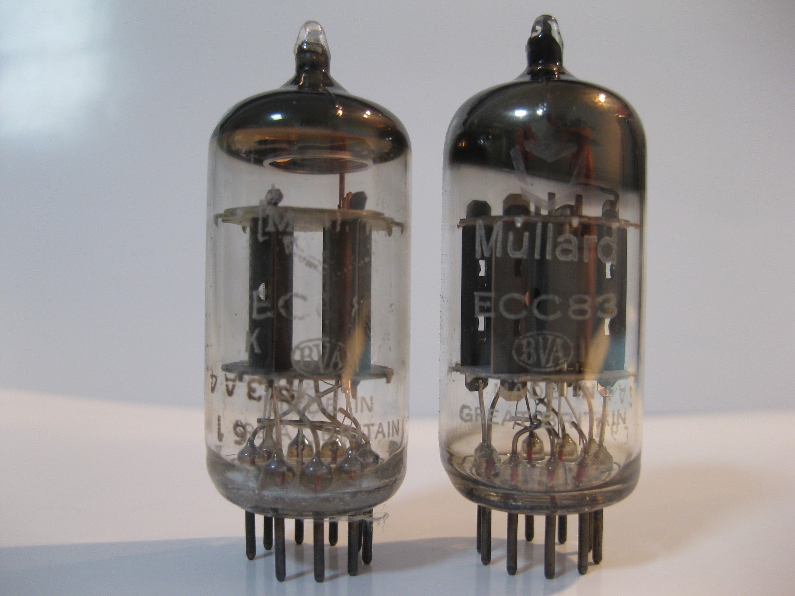 EARLY RARE PAIR 12AX7 - ECC83 - MULLARD -Tubes made in Great Britain - BVA logo | eBay