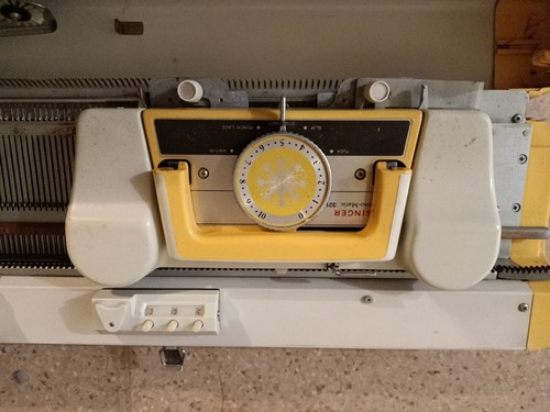 Singer Memo-Matic 321 Knitting Machine | eBay Australia