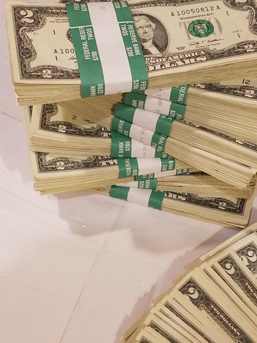 One Pack 100 Circulated Two Dollar Bills. ($200) in Federal Reserve ...