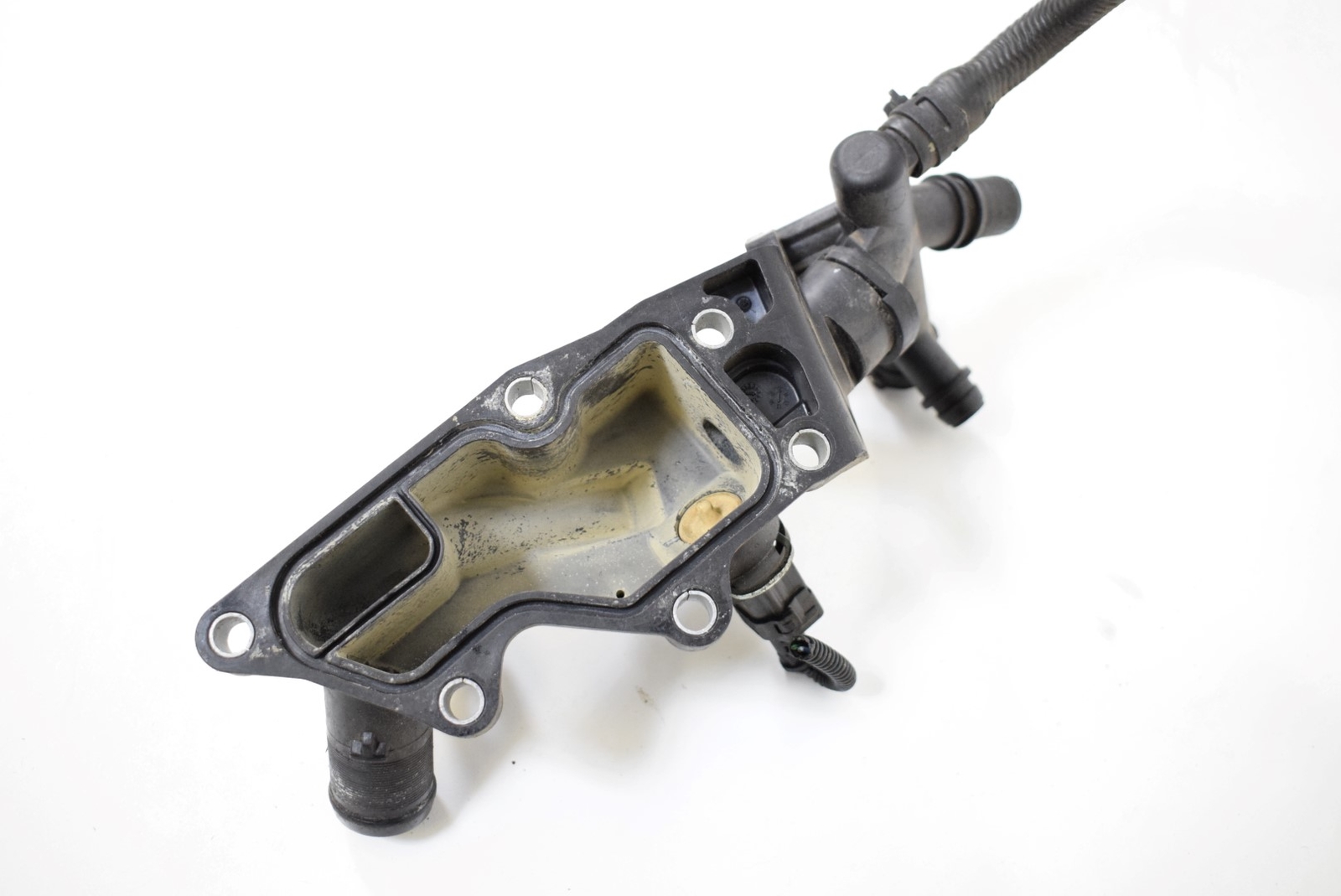 RENAULT CLIO 1.2 TCe 2013 RHD COOLANT THERMOSTAT HOUSING 110606217R | eBay