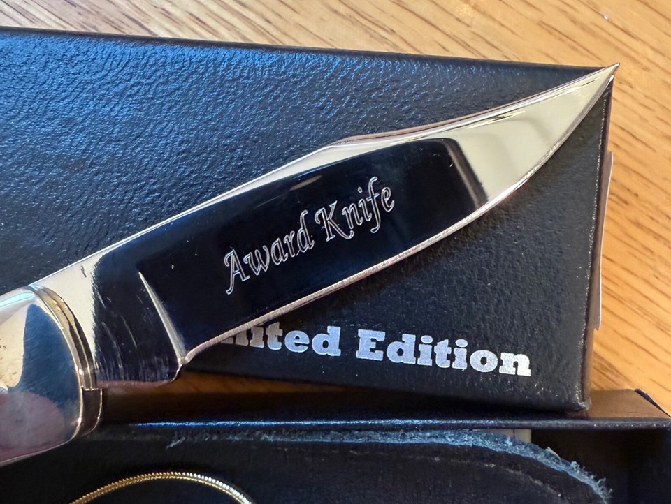 STUNNING BUCK 055 AWARD SHOW KNIFE NEVER USED IN BOX N21 | eBay
