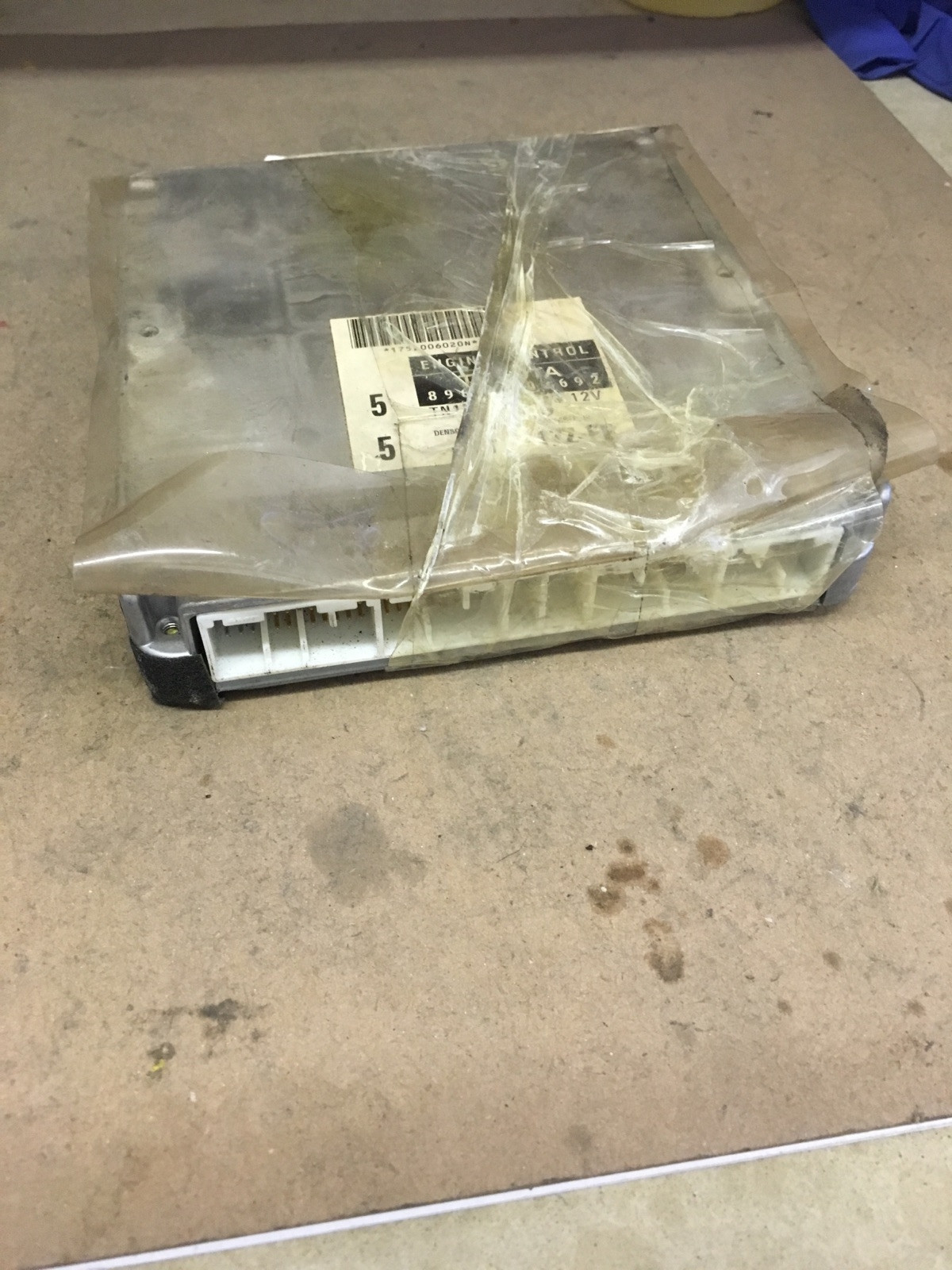 2000 TOYOTA COROLLA OEM ENGINE COMPUTER BOX 89661 02692 | eBay