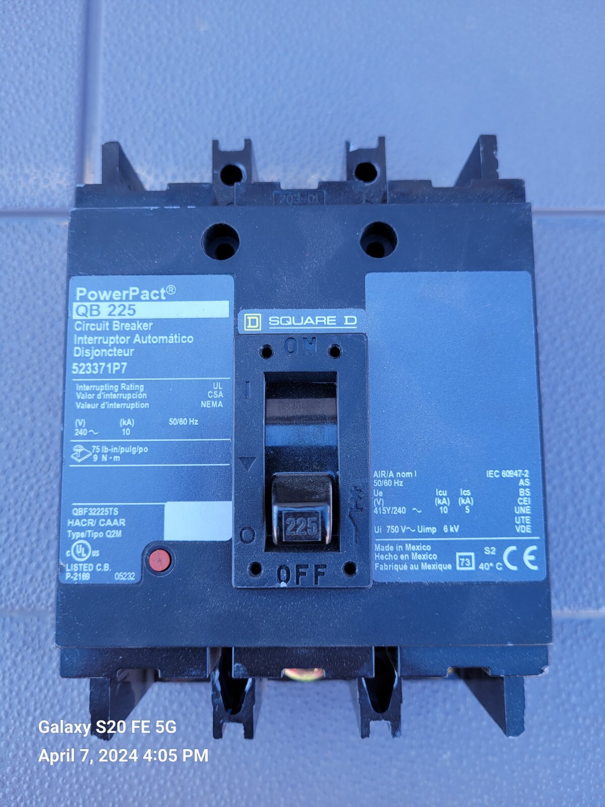 Square D QBF32225TS QB 225 Amp PowerPact Circuit Breaker 240V 3P Q2M ...