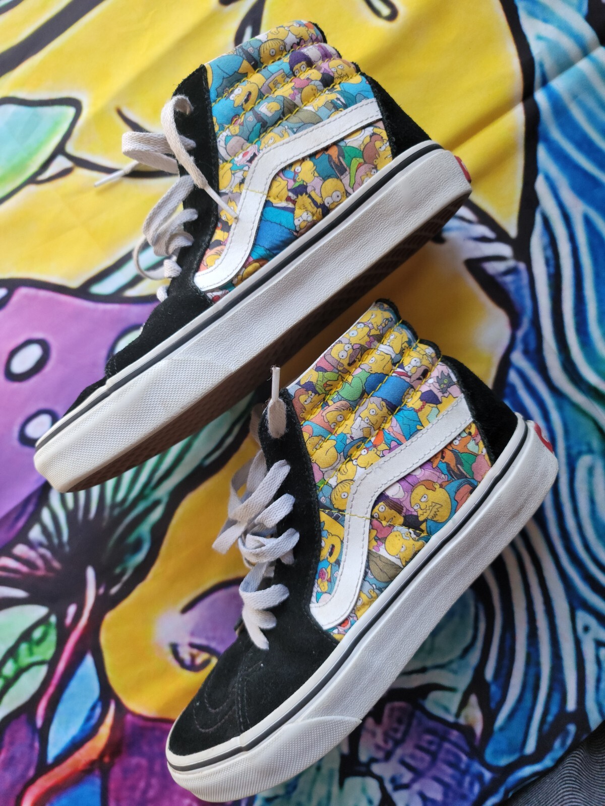 VANS Sk8-Hi x The Simpson Characters Collage Sz.5/6.5 - Gem