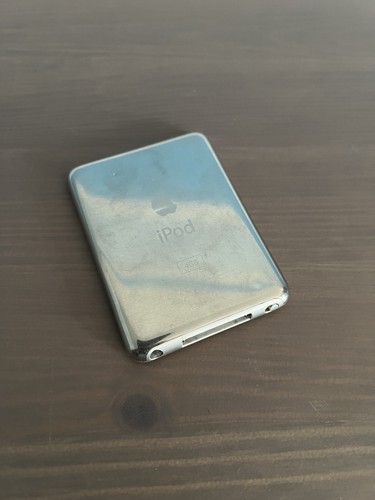 Apple iPod nano 4GB Silber / Silver - Model A1236 | eBay