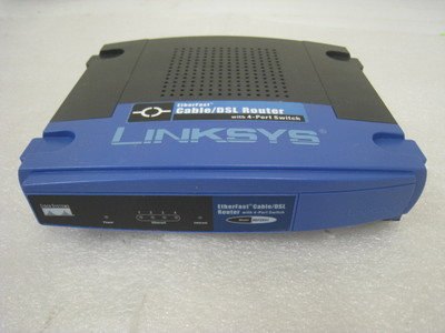 Linksys EtherFast Cable / DSL Router with 4-port switch Model BEFSR41 ...