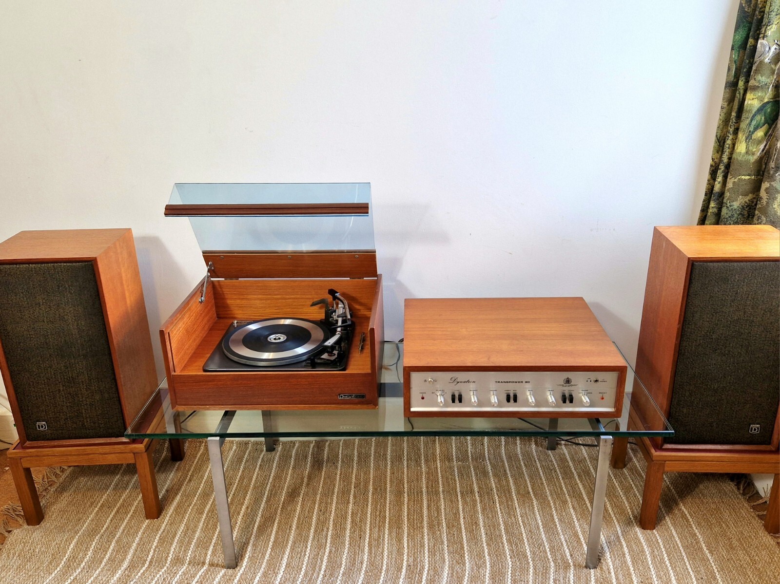 Vintage 1970 Dynatron P90 Record Player Dynatron Amplifier & Speakers ...
