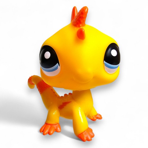 Hasbro Littlest Pet Shop #83 Iguana Lizard Yellow Orange Blue Dot Eyes ...