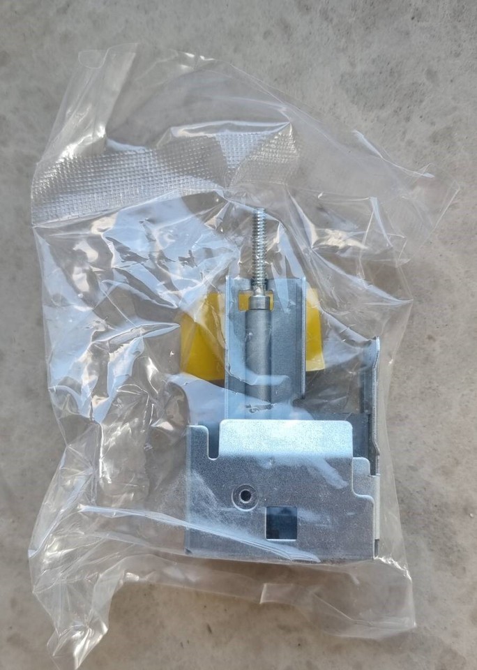 LOT OF 2 Cisco C9200-STACK-BLANK Catalyst 9200 Stack Blank covers 800-104610-01 | eBay