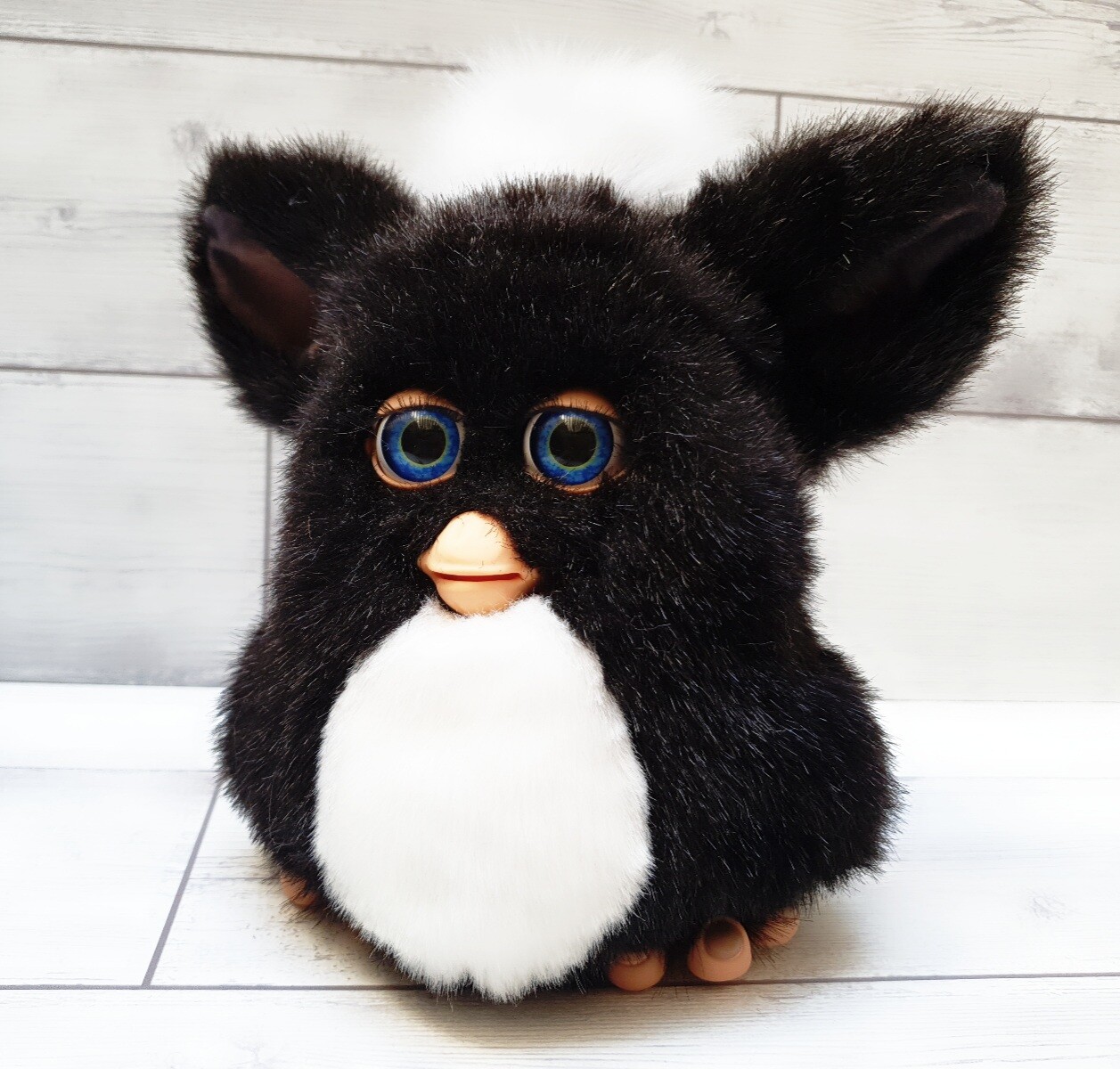 Furby 2005 emoto tronic model 59294 CHARCOAL black and white furby ...