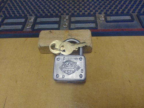ANTIQUE/VINTAGE MASTER LOCK PADLOCK 77 w/ keys 5003 | eBay