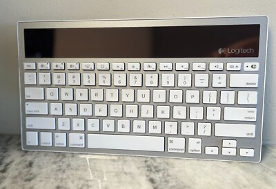 Used Logitech K760 White Wireless Keyboard Solar Powered 5099206036512 ...