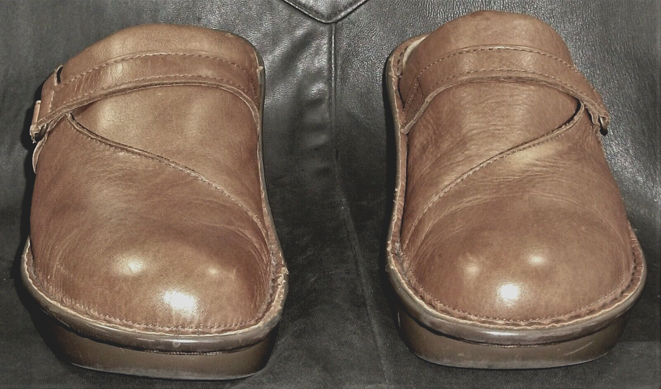 Naot women's tan glove leather closed toe slide mule clog shoes size ...