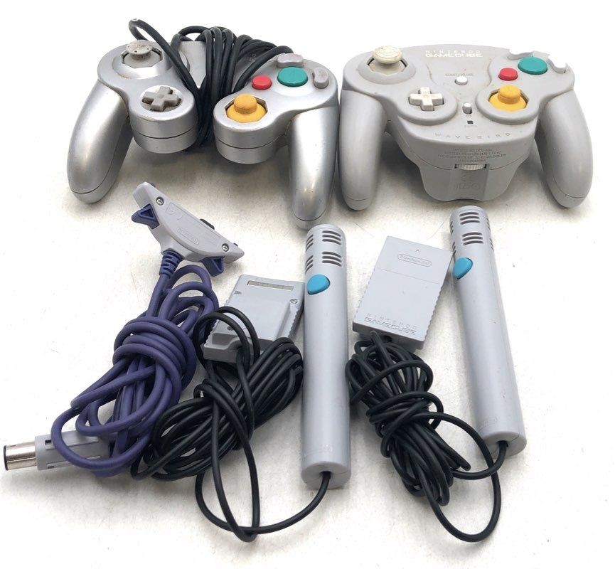 Nintendo GameCube Console/6 Games Lot: Resident Evil 4, Custom Robo ...