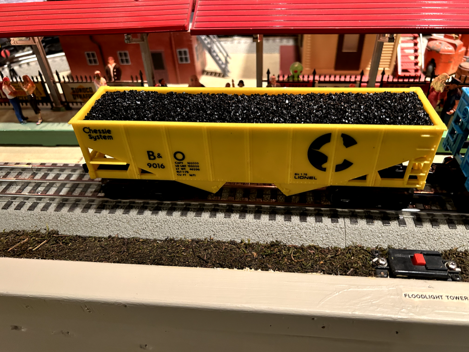 Lionel Coal Loads for O gauge LIONEL 6456 Two Bay Hoppers. NOT PLASTIC ...