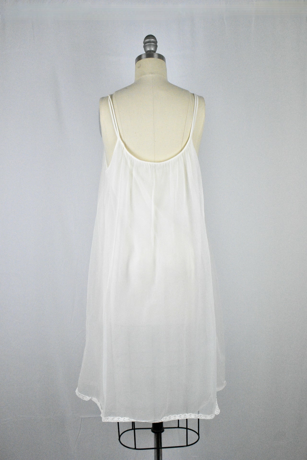 Vintage 1960s Vanity Fair 2 Piece Nylon Renoir Set - Gem