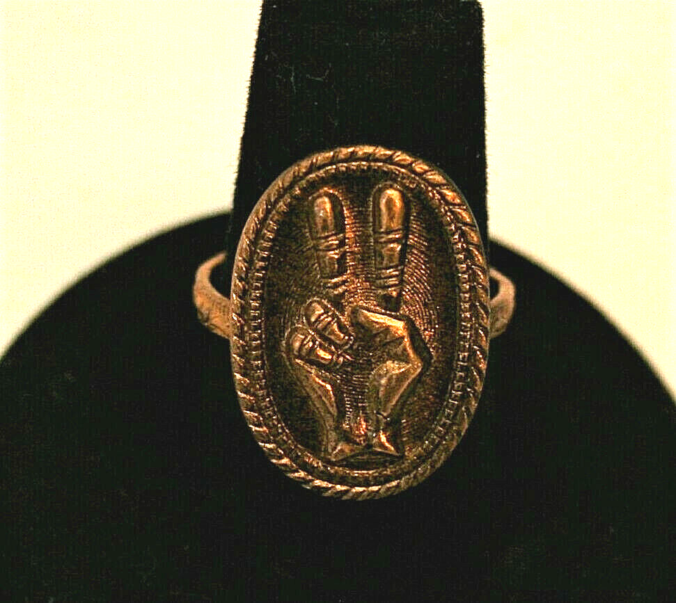 Peace Hand Gesture Hippie Toy Gum Vending Machine Prize Metal Ring ...