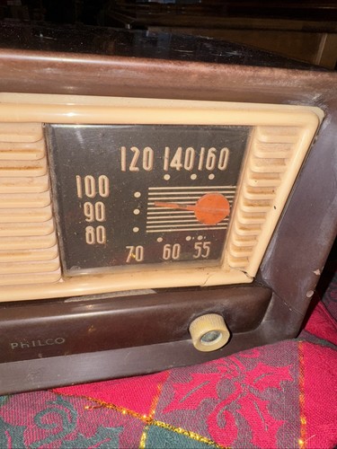 vintage PHILCO RADIO ~ model 49-640 Code 121 ~ No Cord , Not Tested ...