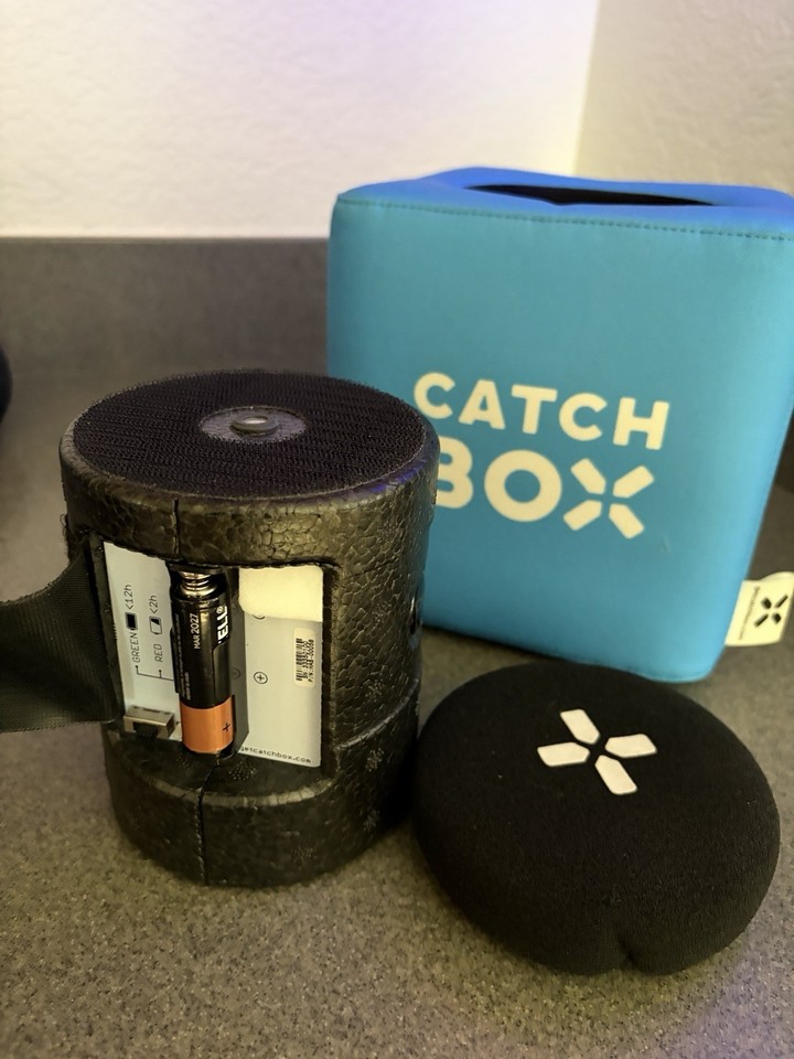 Catchbox Wireless Microphone Throwing Cube – Blue (Used) | eBay
