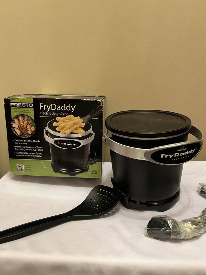 Presto Fry Daddy 05420 Electric Deep Fryer w/ Lid & Fry Scoop Nonstick ...