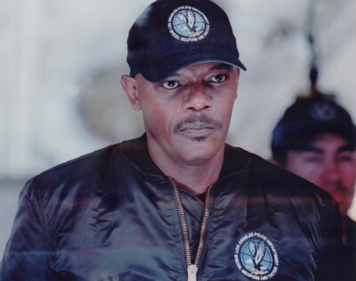 Samuel L. Jackson wears L.A.P.D. cap and jacket 2003 movie S.W.A.T 8x10 ...