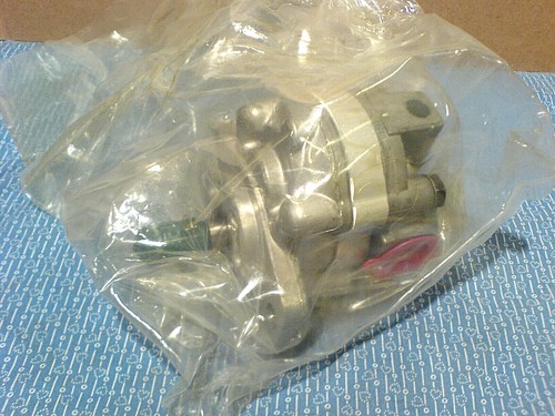 SIMPLICITY SUNSTAR 1691309 LOADER, HYDRAULIC GEAR PUMP. 1700493 NEW OEM ...