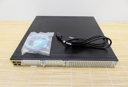 CISCO ISR4331/K9 4331 ISR 3xGE ports 2 NIM slots 1 ISC slot, 1 SM slot ...