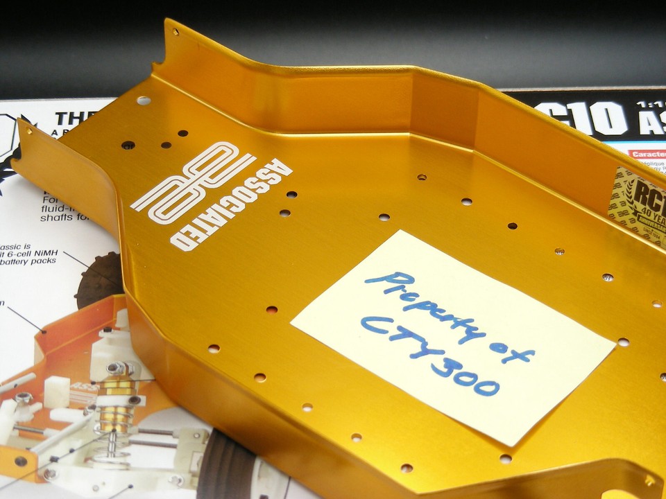 Team Associated RC10 Classic 40th Anniversary #0453 Gold Tub Chassis ...