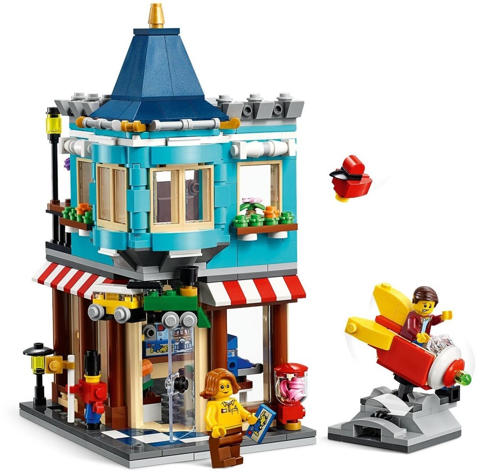 Lego Creator 3 in 1 Townhouse Toy Store 31105 New Sealed Retired ...