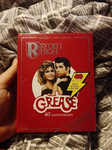 GREASE 40TH ANNIVERSARY BLU-RAY + DVD + DIGITAL YEARBOOK Rydell High ...