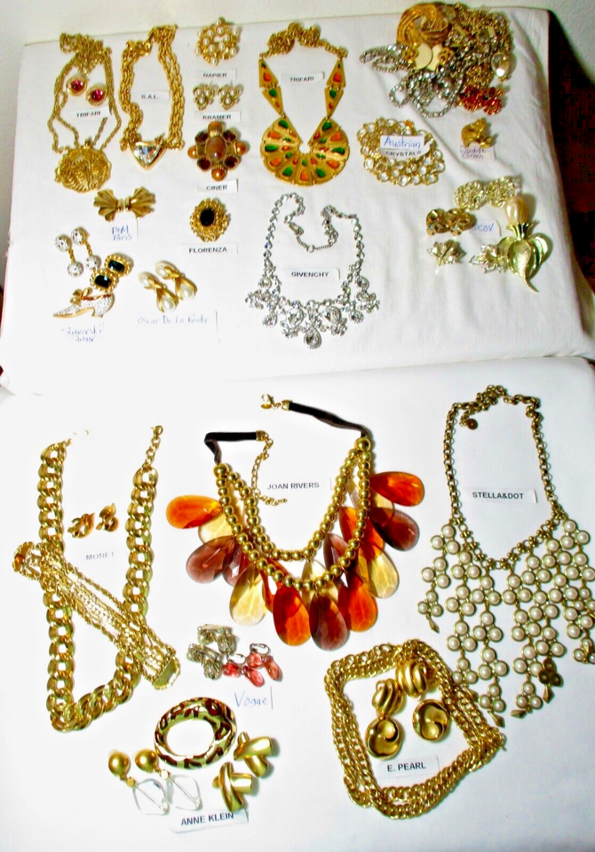 Vintage Gold Tone Jewelry Lot Givenchy Trifari Ciner SAL Florenza Anne ...