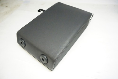 2016 2017 Volkswagen Tiguan Rear Seat Arm Rest Console 5M0886327T | eBay