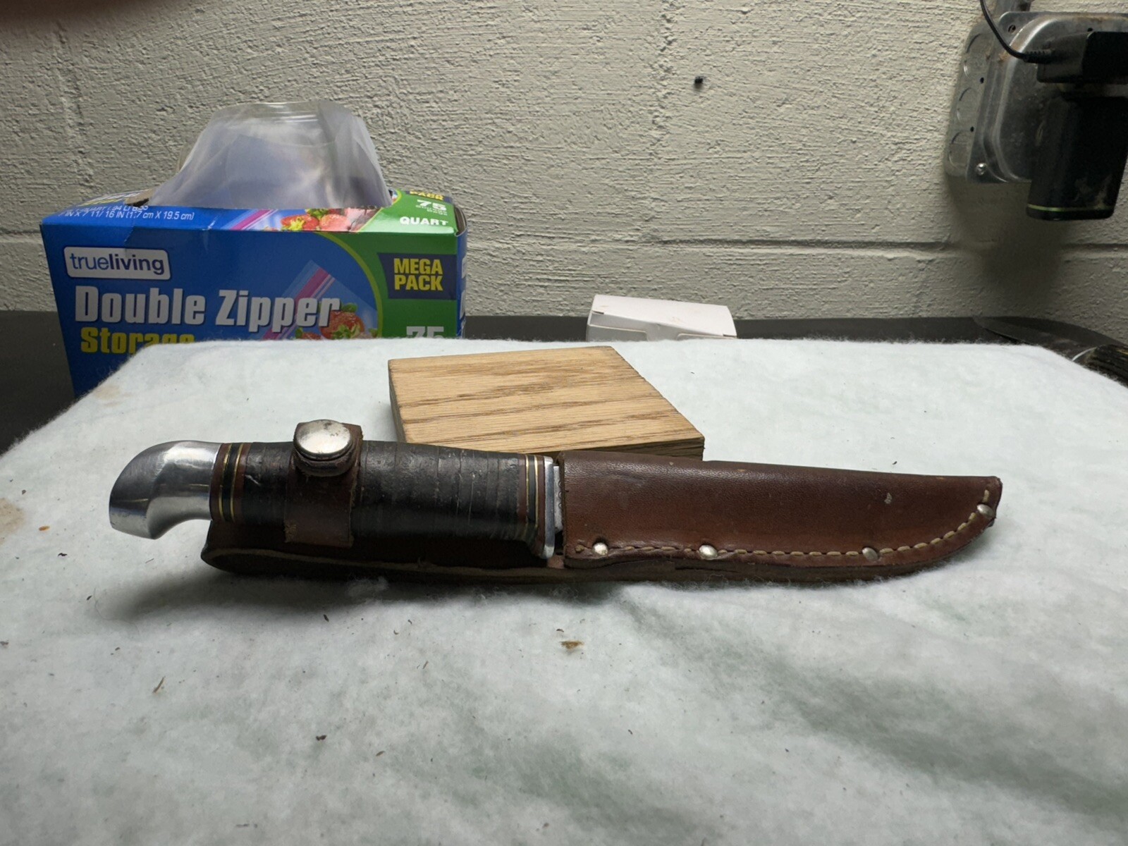 VINTAGE KINFOLKS 330 FIXED BLADE HUNTING KNIFE W/sheath Stacked Leather ...