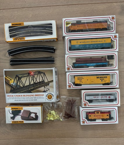 Vintage Bachmann Union Pacific Train Set, HO Scale See Description and ...