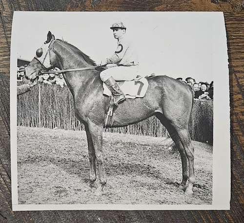 1943 Horse Racing Press Photo - Count Fleet & Longden at Jamaica ...