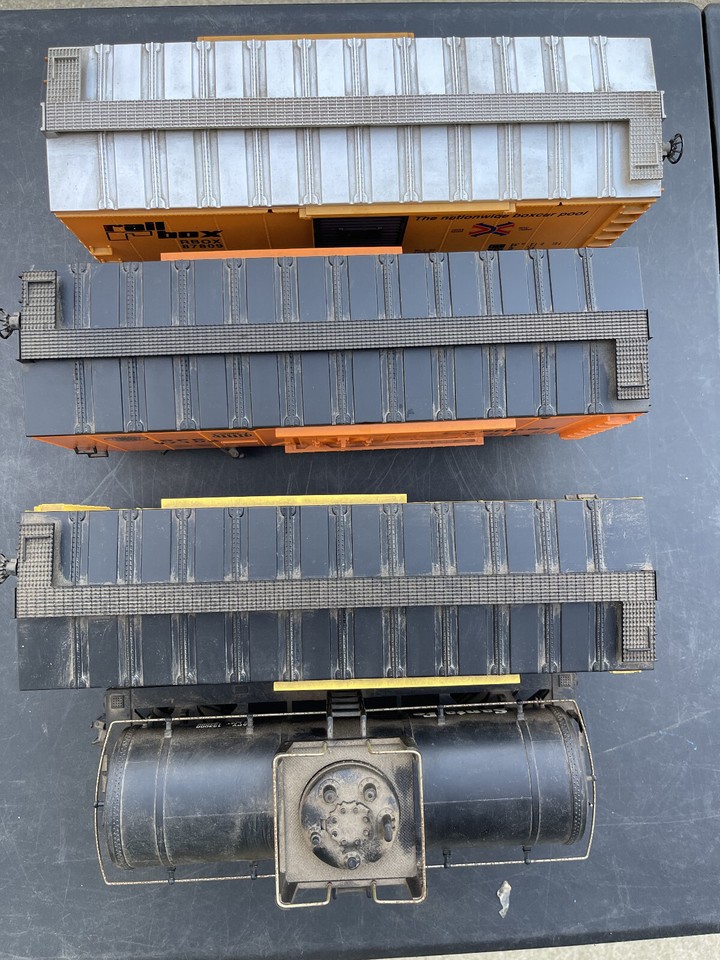 Four Lionel G-Scale Cars PFE, Santa Fe, RBox | eBay