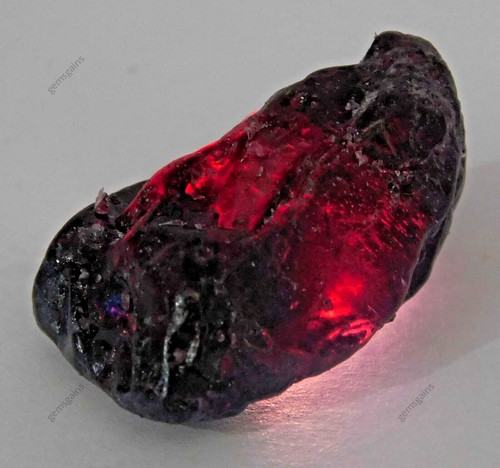 Rough Red Ruby NATURAL 66 Ct Uncut Loose Rare Gemstone CERTIFIED Earth ...