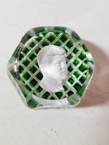 BACCARAT Crystal JFK Paperweight Sulphide John Kennedy Waffle Cut Green ...