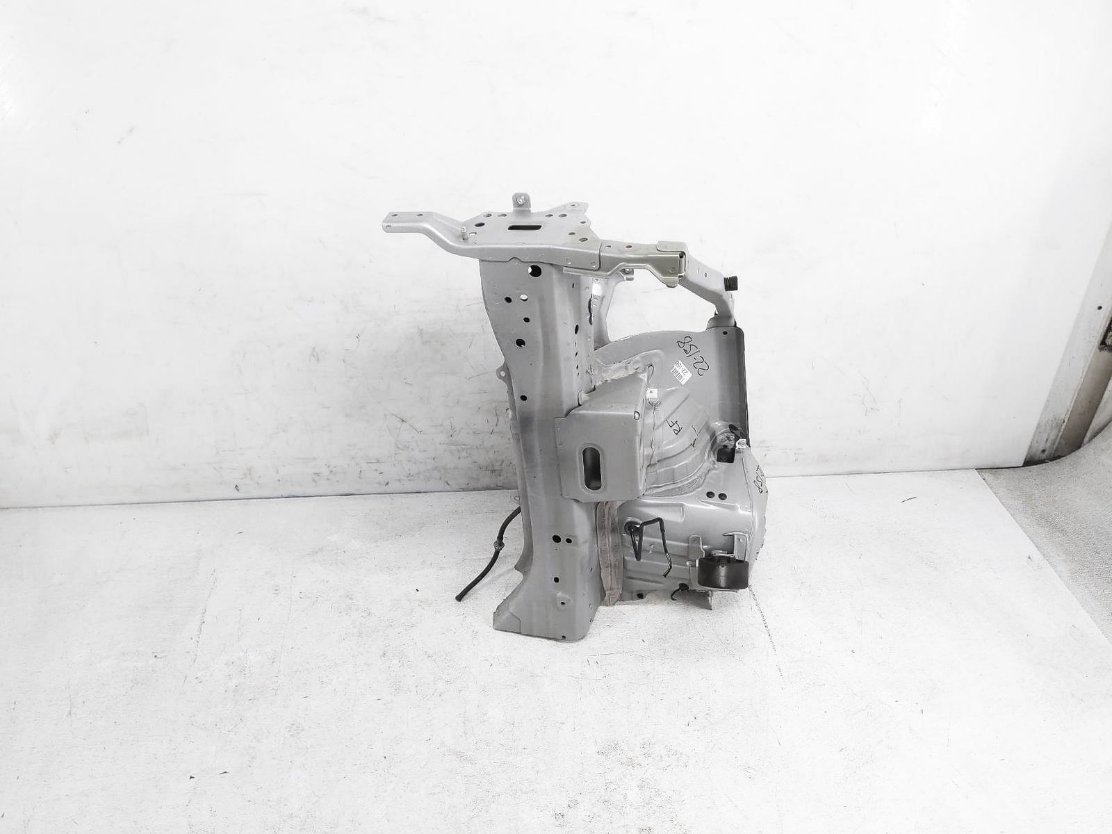 2019-2021 Nissan Altima Passenger Apron Shock Tower Cut Frame Rail ...