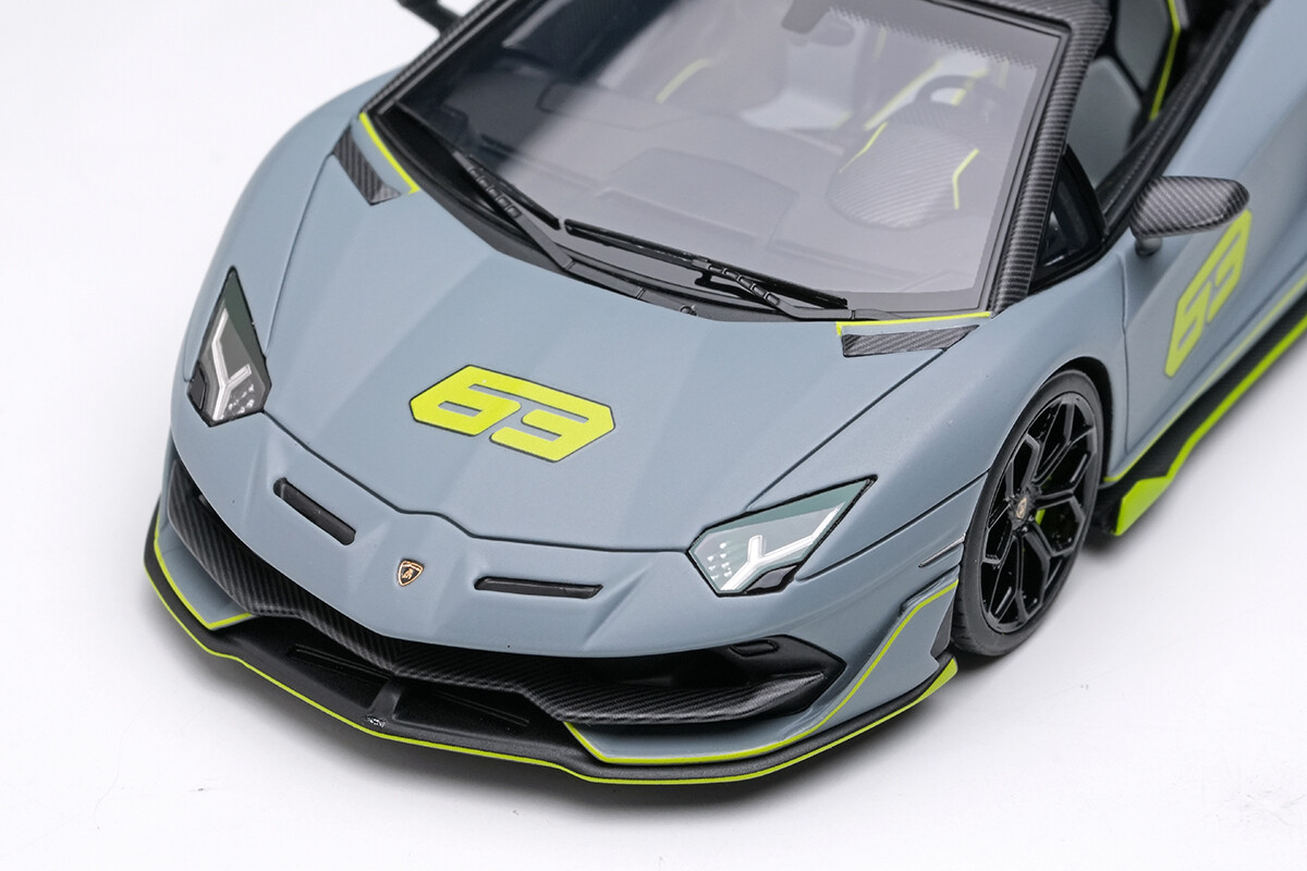 Make Up EM517G 1/43 Lamborghini Aventador SVJ 63 Roadster Make Up EM517G 1/43 Lamborghini Aventador SVJ 63 Roadster