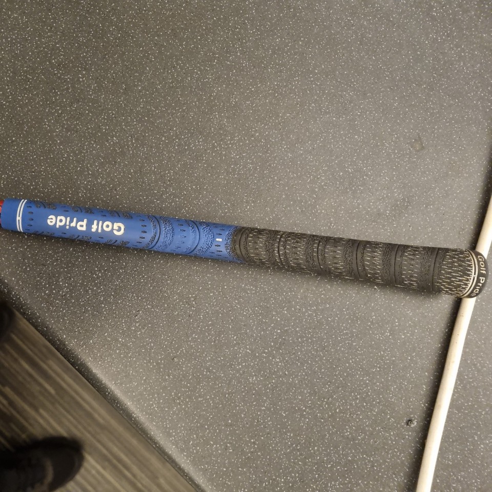 Taylormade Qi35 Driver 10.5 Degrees with red fujikura Atmos regular ...