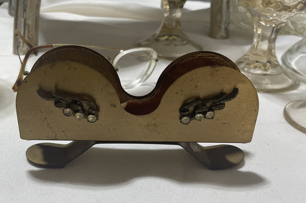 Vintage Footed Eyeglass Caddy Holder Cats Eye Rhinestones Gold Tone ...
