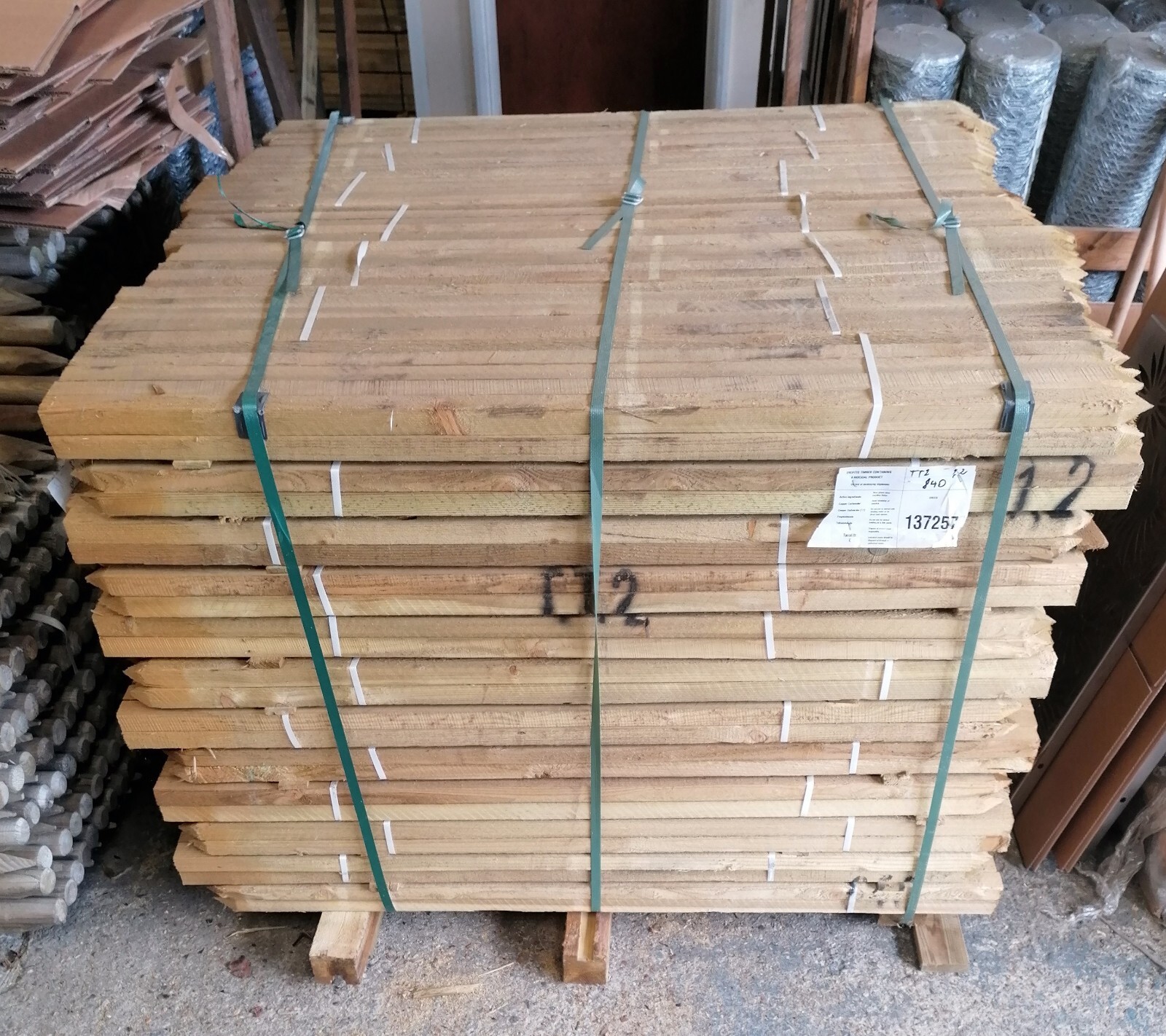 Square Wooden Tree Stakes 40 pack size 1.2m tall x 32mm wide pressure ...